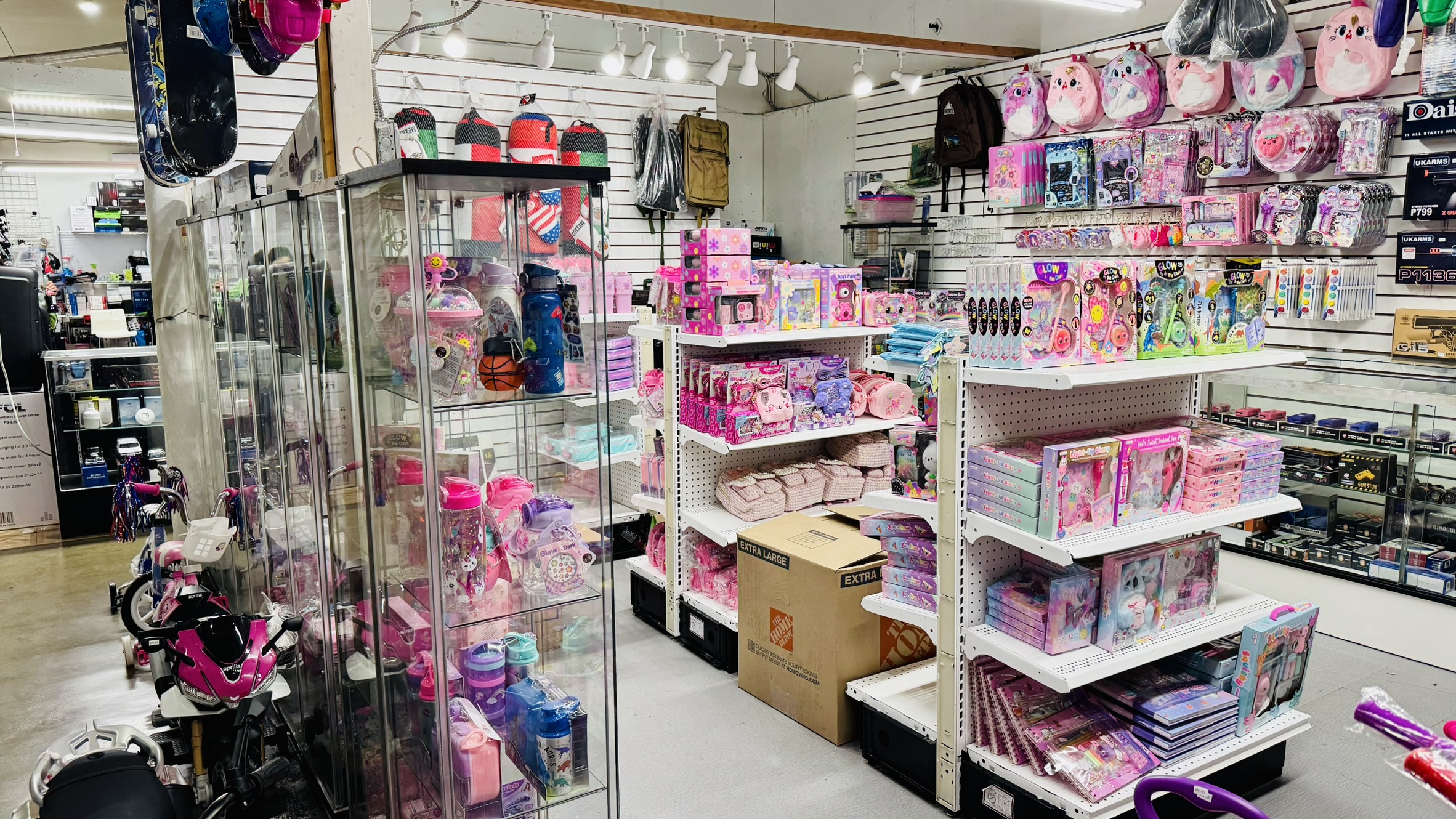 Valley Indoor Swap Meet