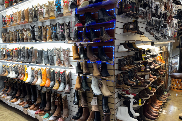 Valley Indoor Swap Meet